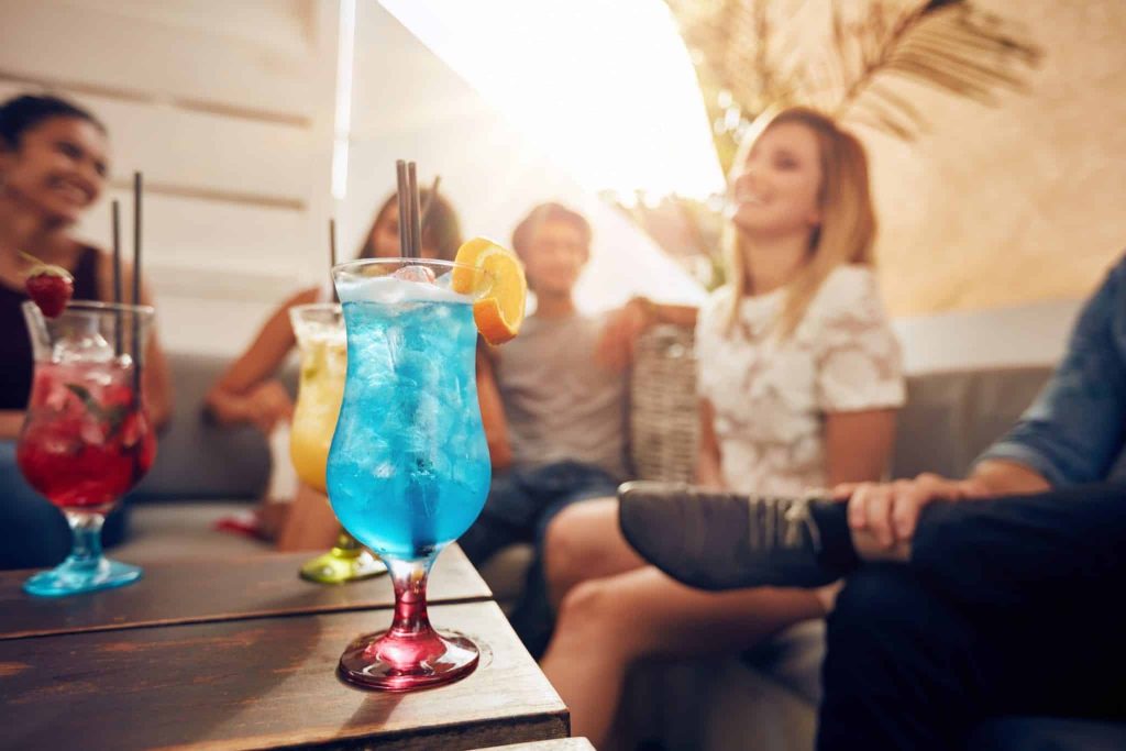 Cocktail Party Effect: The Psychology Behind Capturing Audience ...